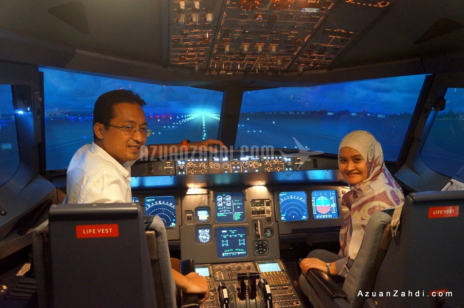 Flight Simulator Experience @ SimFlightKL — As Real As It Gets ...